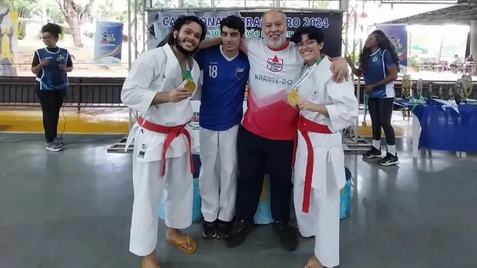 Equipe de Karatê da UFU conquista medalhas no Campeonato Brasileiro e ...